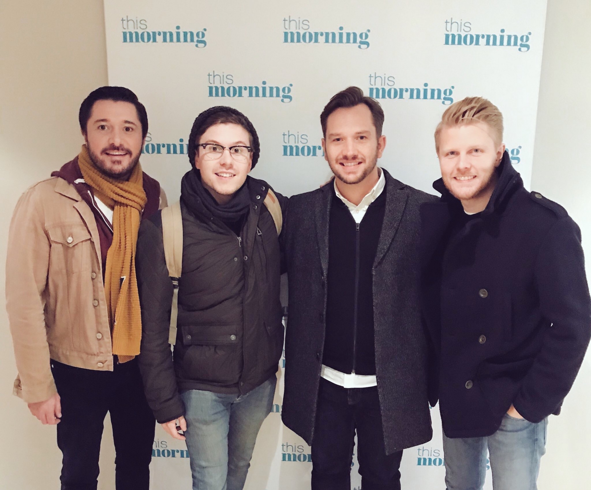 HOME | Simon Schofield