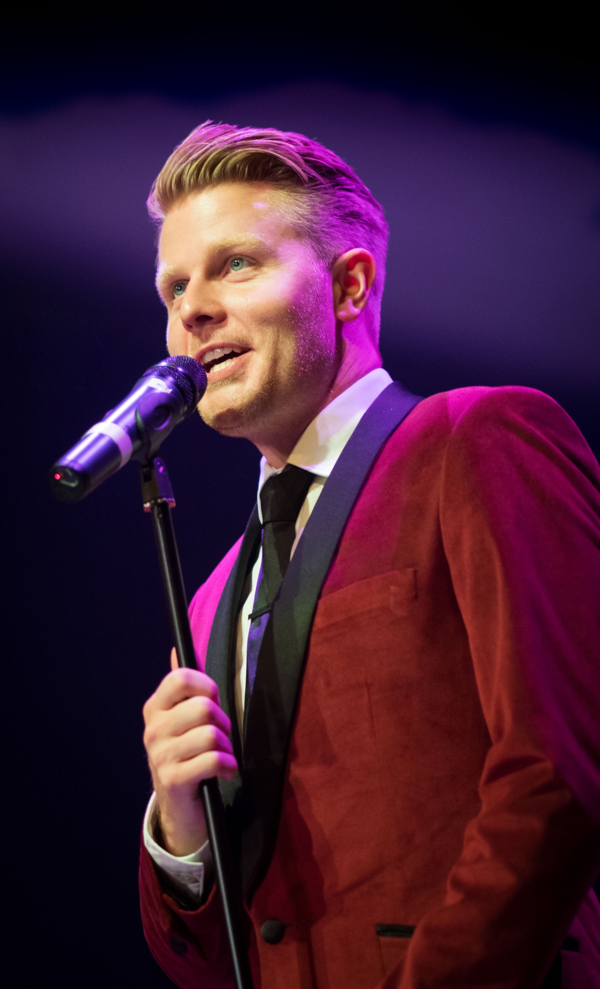 HOME | Simon Schofield